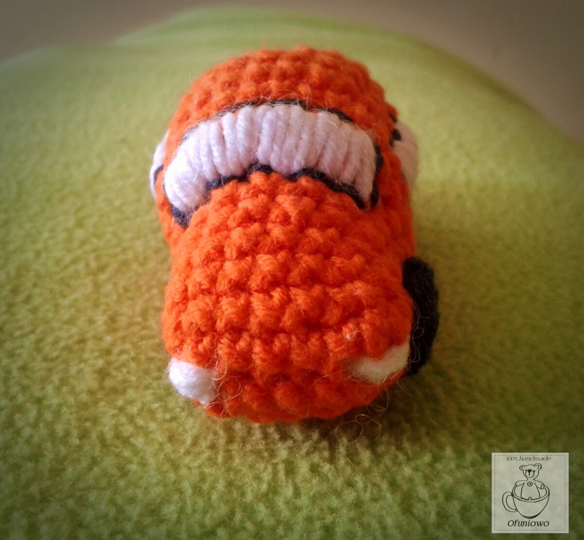 Crochet car