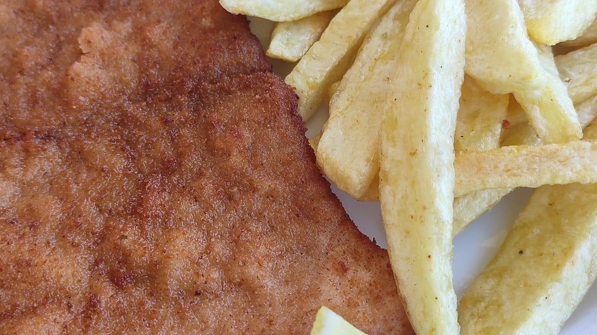 Daily meal #265 snitsel with French fries