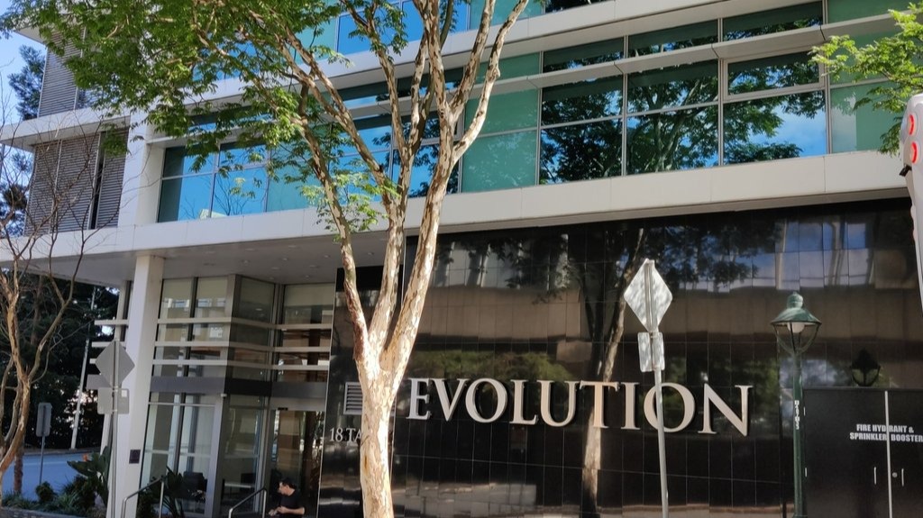 Evolution Apartments: Brisbane (AUSTRALIA)
