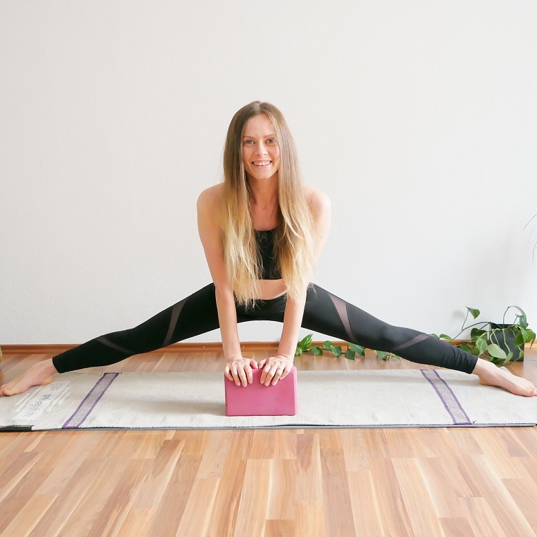 Channel for Yoga Enthusiasts | Publish0x