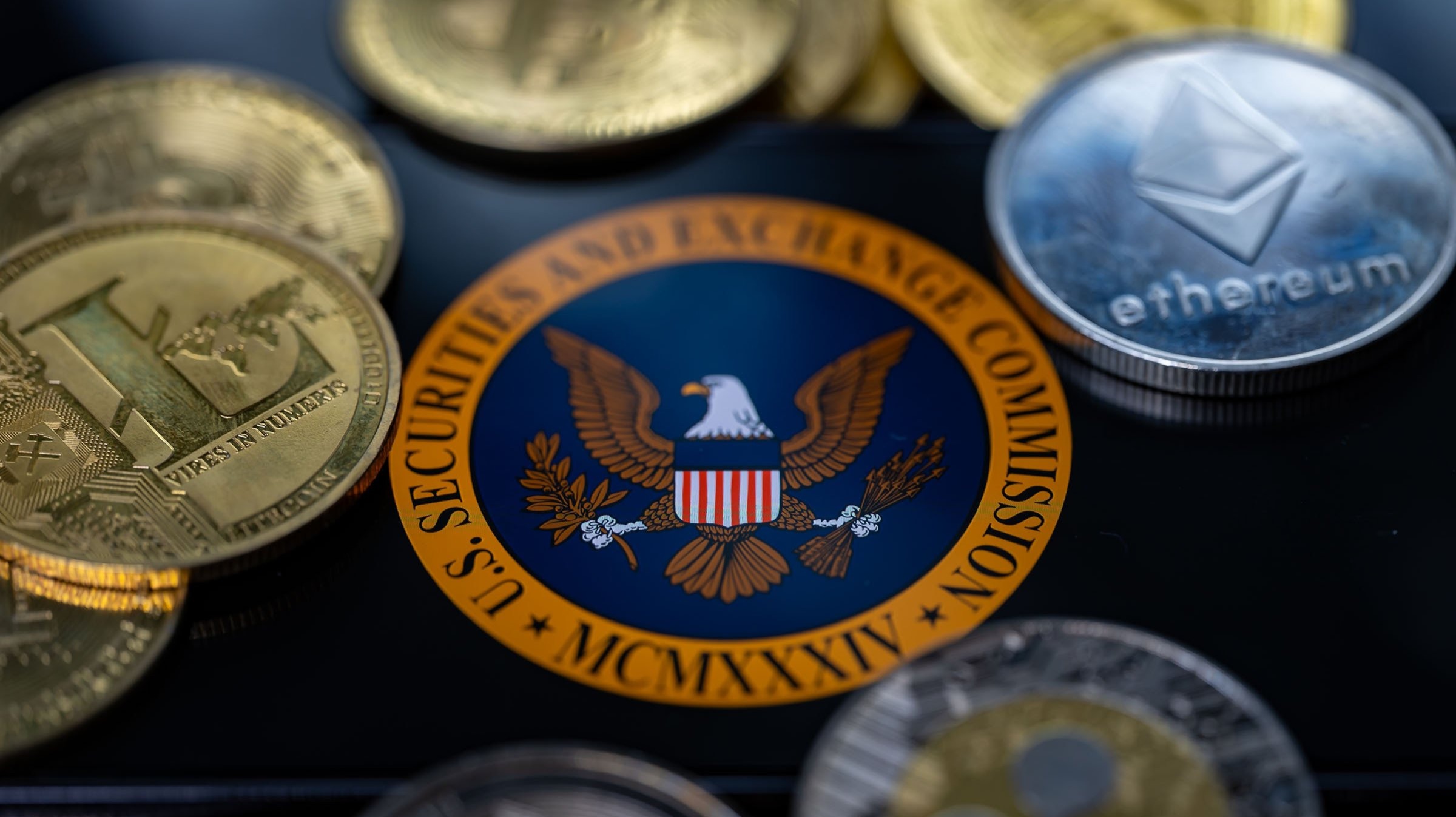 SEC allows ETFs cryptocurrencies to be listed on the stock exchange.