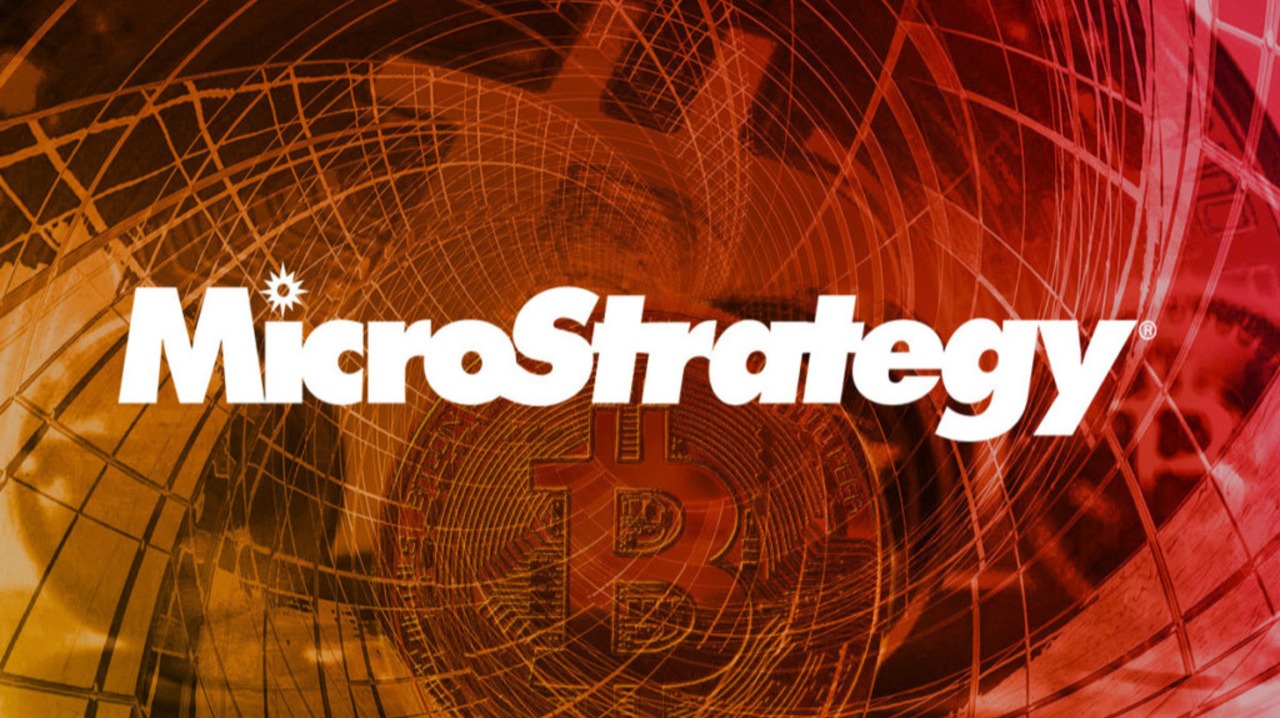 Is Microstrategy the Bubble of the Century or an Investment Opportunity?