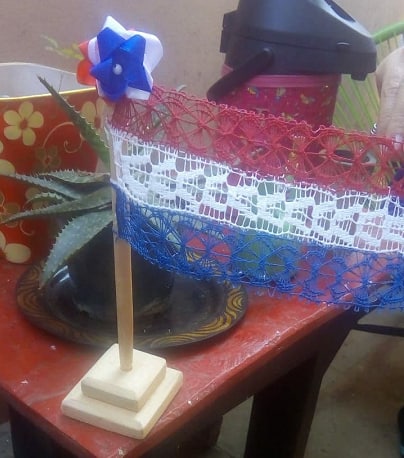 Paraguayan craft: Ñanduti