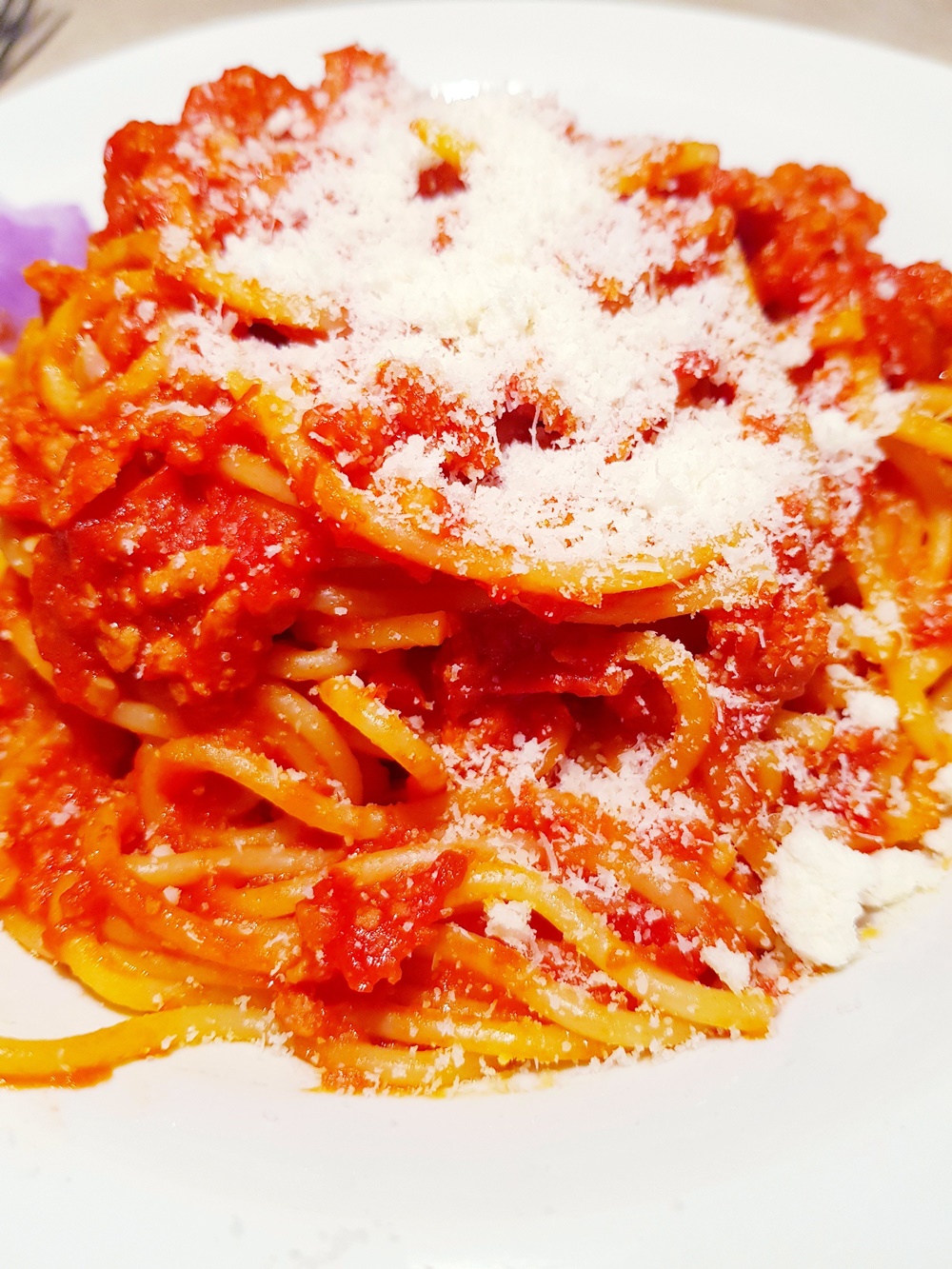 [ITA-ENG] SPAGHETTI AL RAGÙ DI WURSTEL - SPAGHETTI WITH RAGU OF VIENNA ...