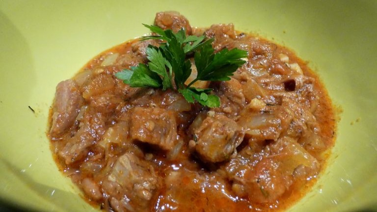 "Ostri" - Georgian beef goulash in Polish version - culinary journeys ...