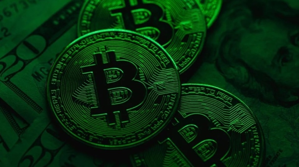 Zero Fee for BTC Trade in Binance, CZ mocks bankrupt CEOs and ...