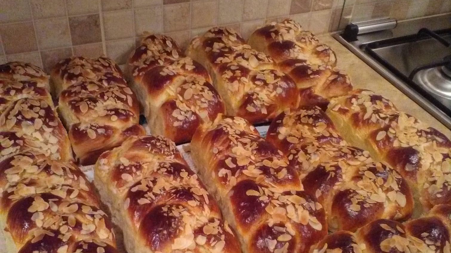 Foodbook #448 Greek sweet bread – Tsoureki