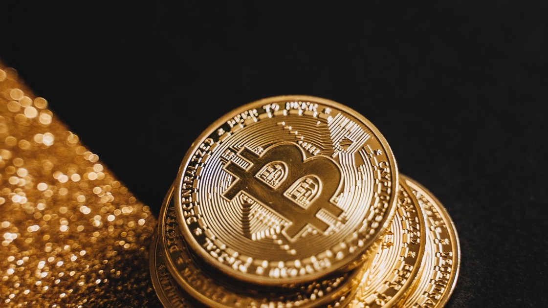 BTC Miners Are Selling Moderately. Technicals Point to a Trend Reversal ...