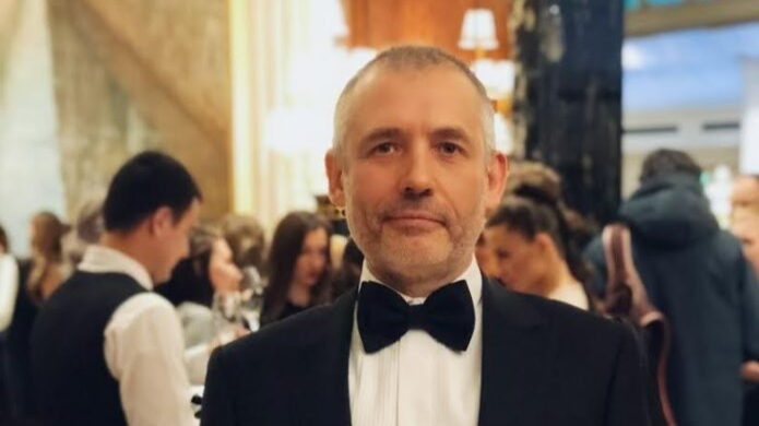 The Dark Side of “Rossiyskiy Uchebnik” – Vladimir Dmitriev and Prosveshenie